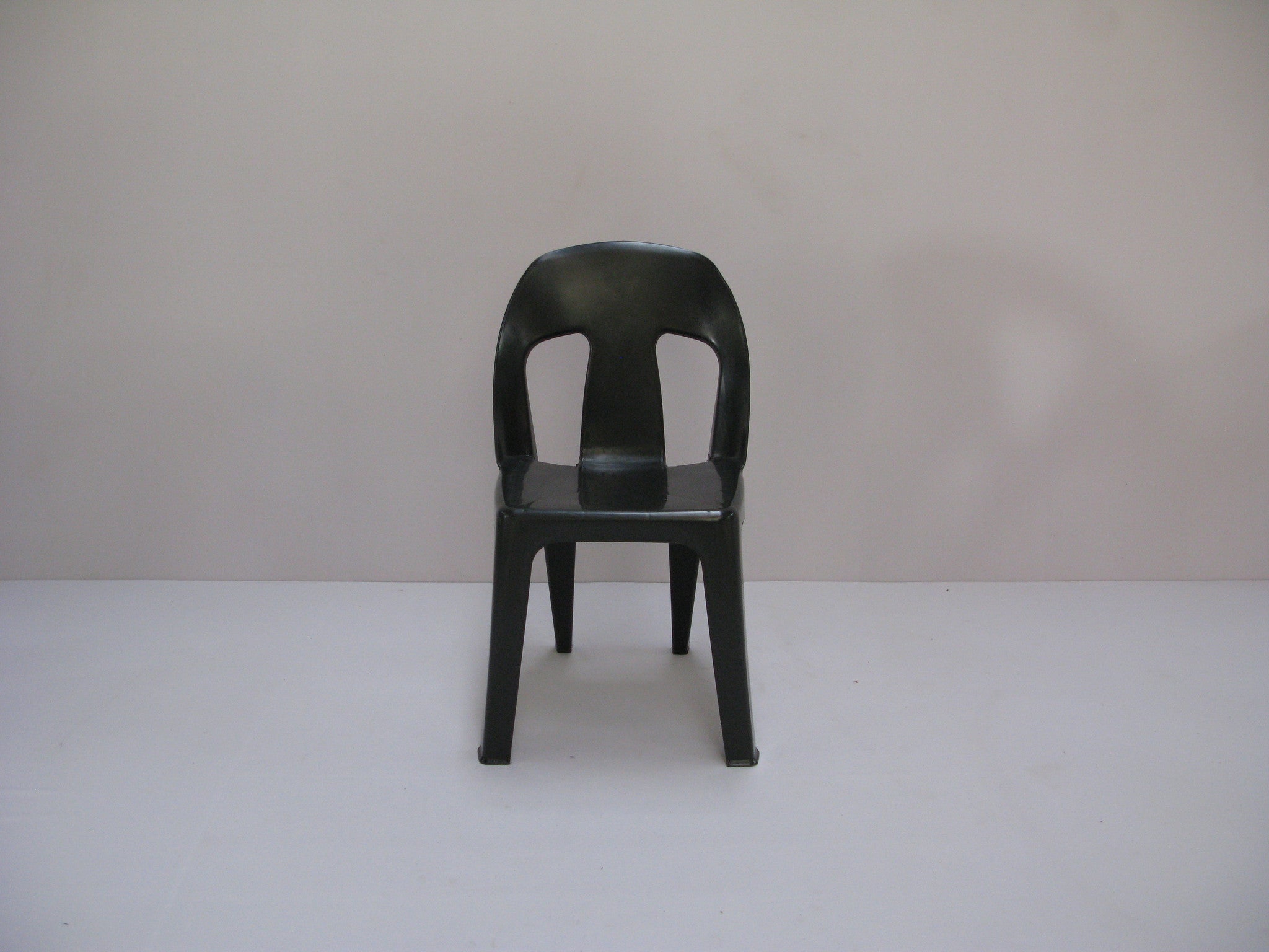 AFR003 -Afri Chair Econo Virgin (White) – Moolla Furniture Corp CC