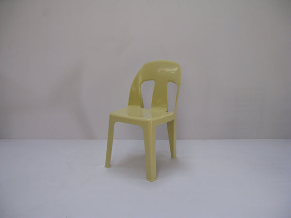 AFR006 Afri Chair Heavy Duty Recycled (White) – Moolla Furniture Corp CC